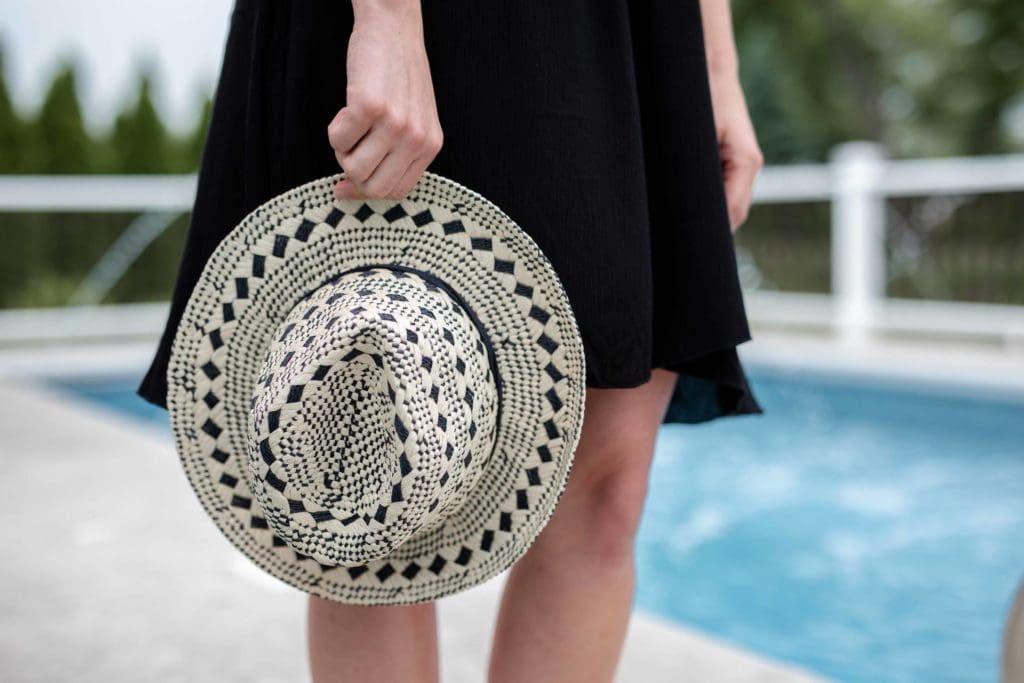 6 Swimsuits and Coverups for Your Next Pool Party - Living in Yellow