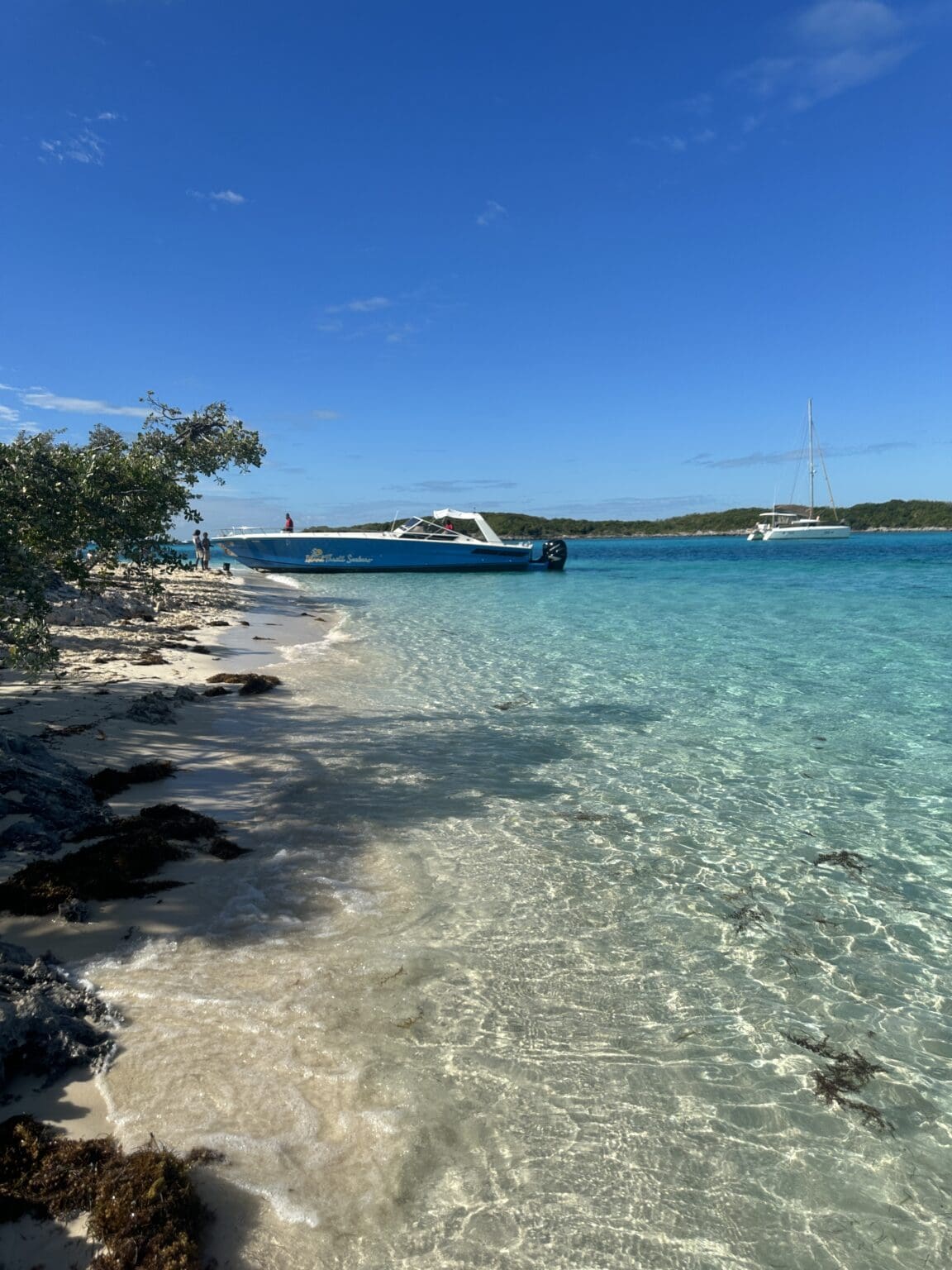 Vacationing at The Atlantis // The Bahamas - Living in Yellow