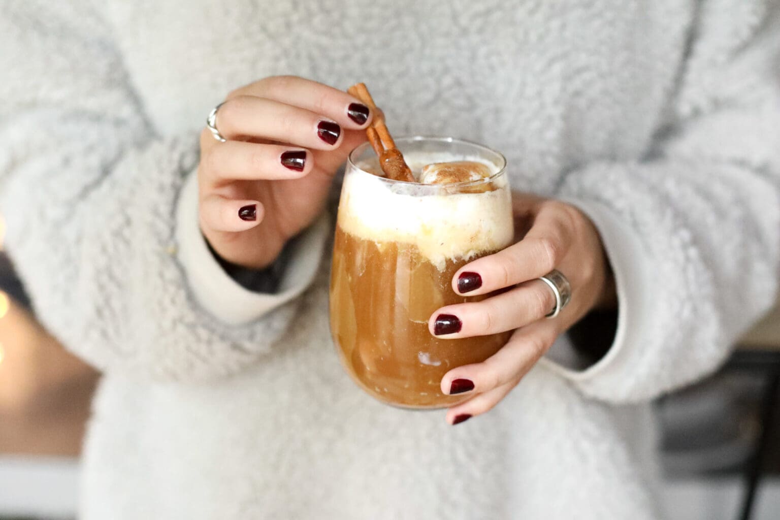 The Best Apple Recipes To Make This Fall - Living in Yellow