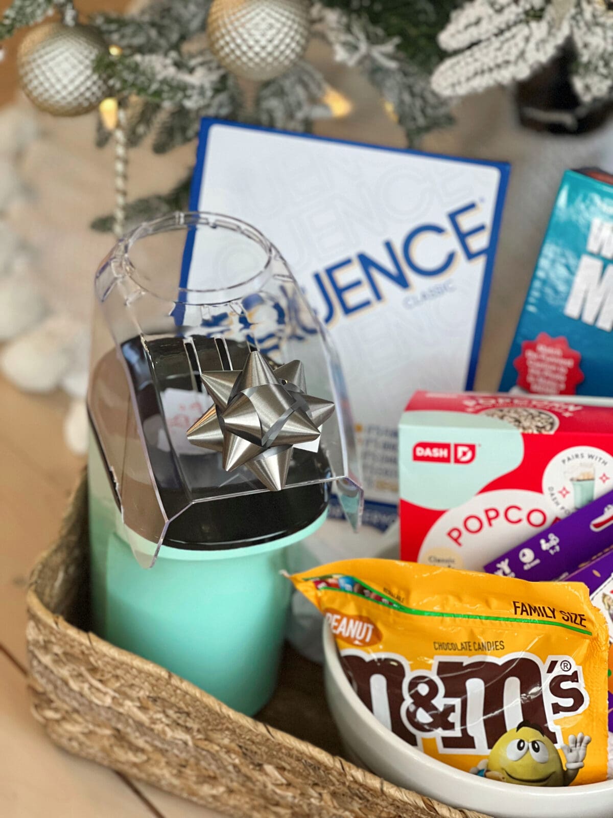 3 Easy Themed Holiday Gift Baskets - Living in Yellow