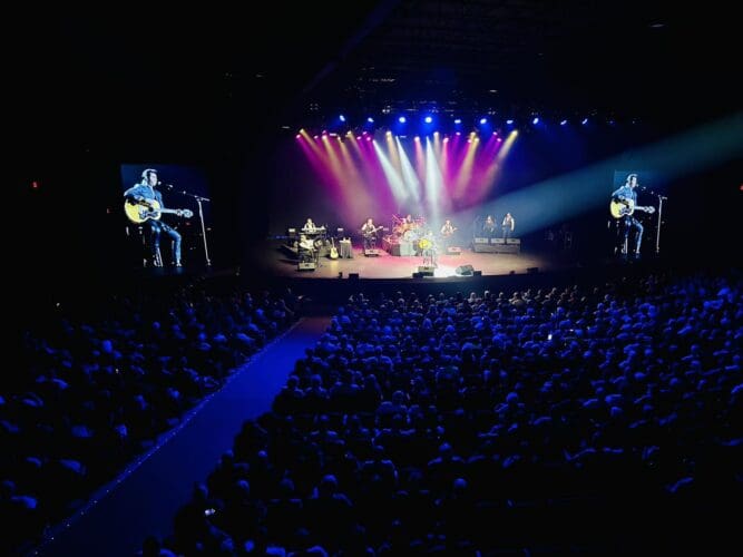 Visit Shop LIY: A Guide to Middlebury, IN - Living in Yellow